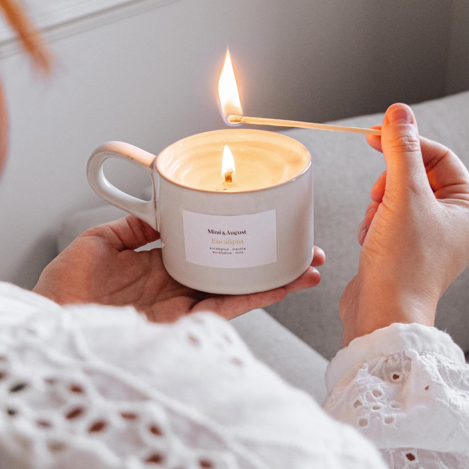 Reusable candle store